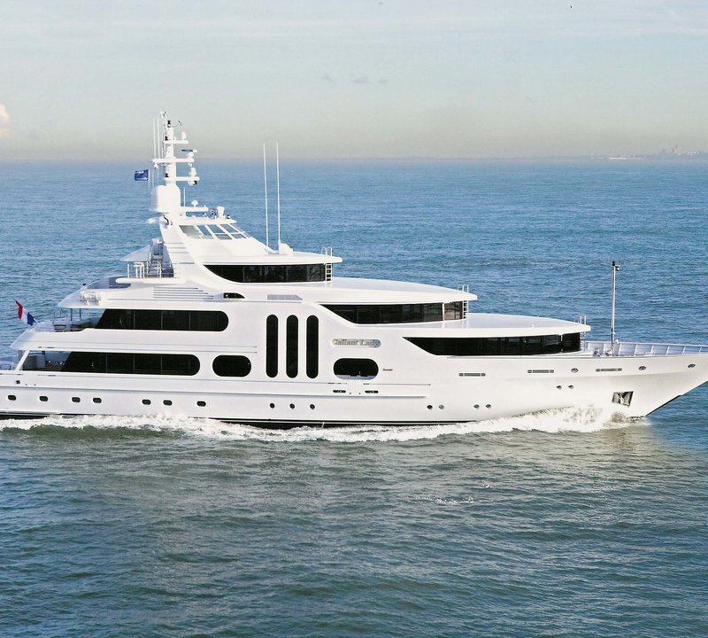 Yacht GALLANT LADY, Feadship | CHARTERWORLD Luxury Superyacht Charters